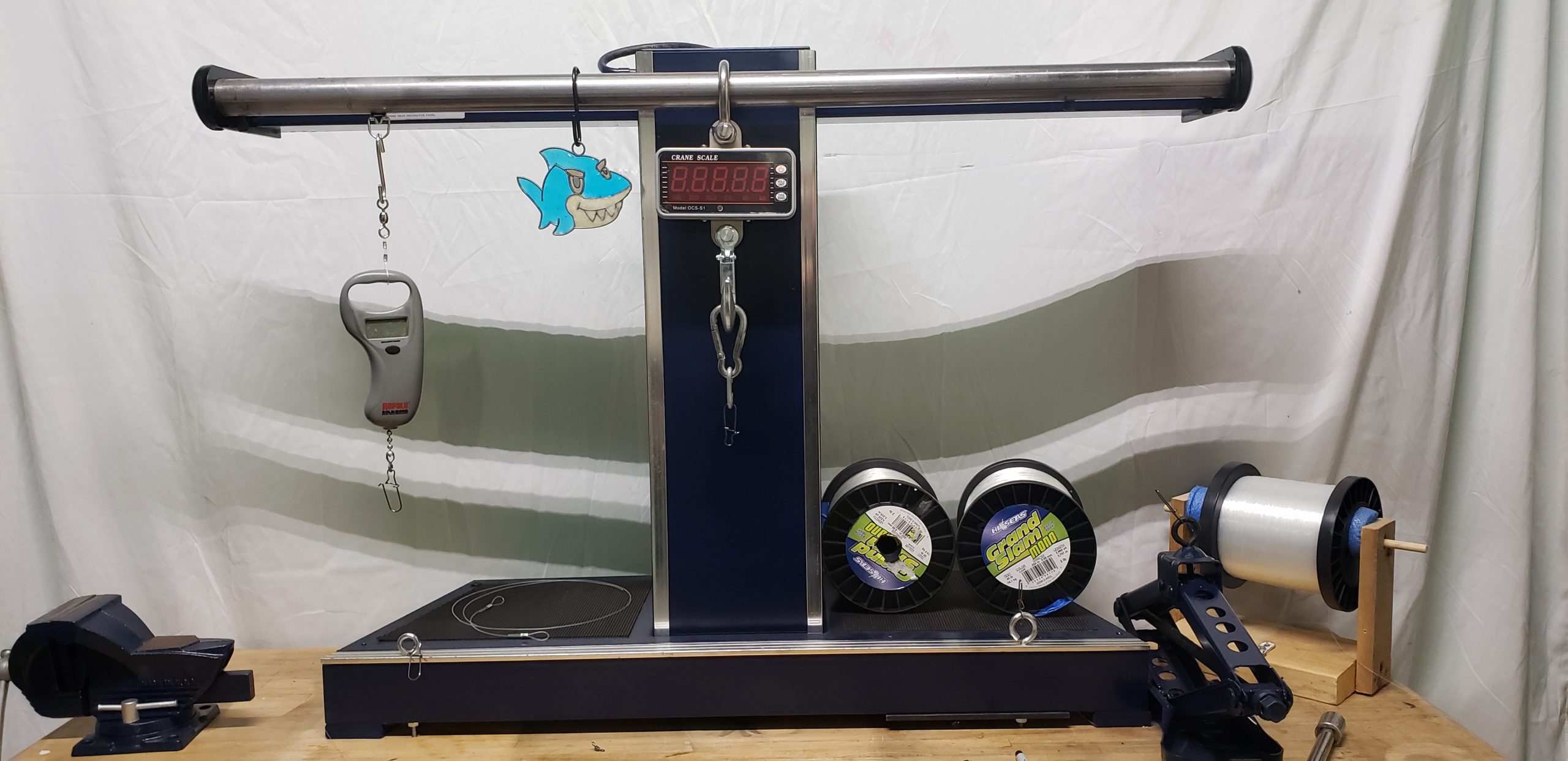 The BFG 2500 getting set up to break gear - delaware-surf-fishing.com
