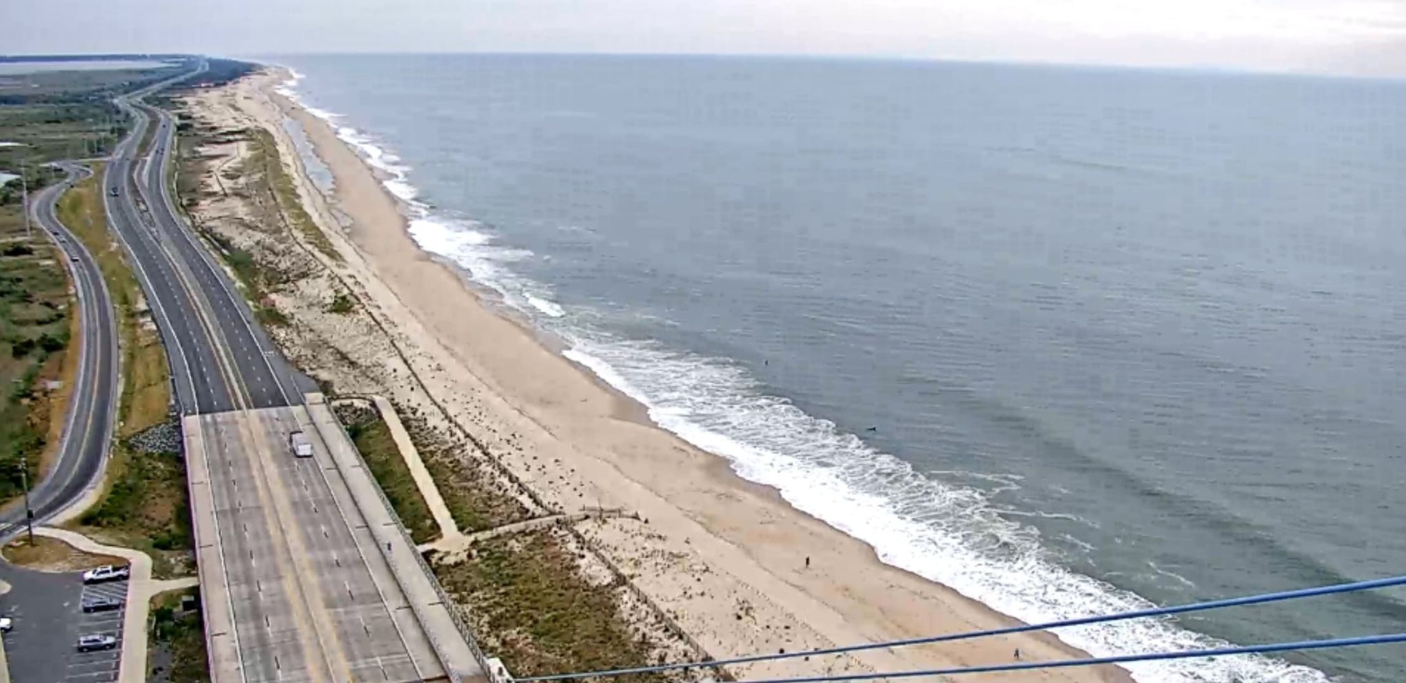 Screen shot of the deldot bridge traffic cam. You can see the swale ...